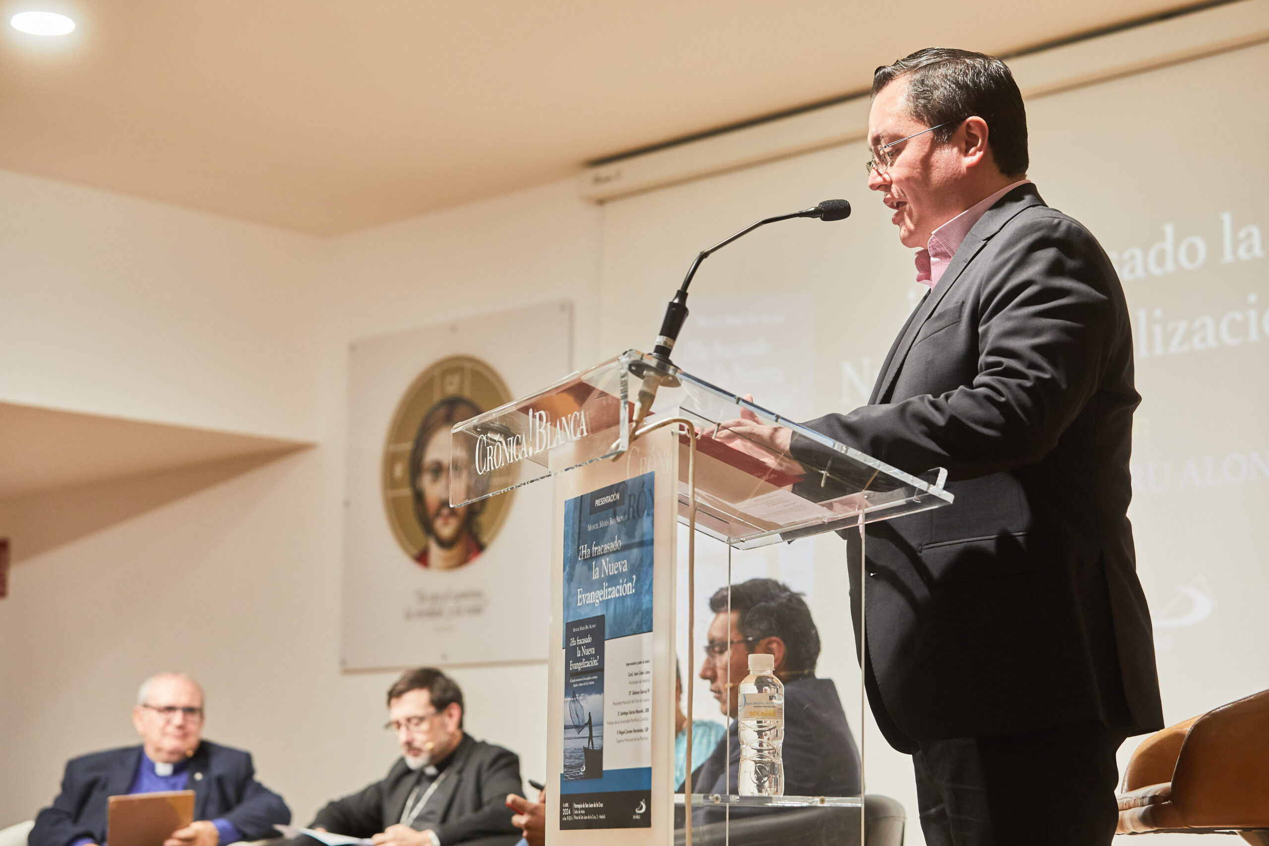 PresentacionLibro_24-04-16_19-20-20 | Delegación de Catequesis